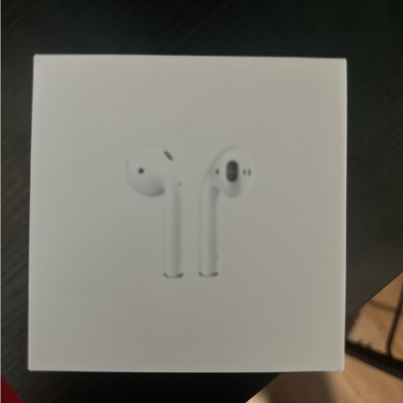 Apple | Headphones | Apple Airpods Wireless Earbuds | Poshmark
